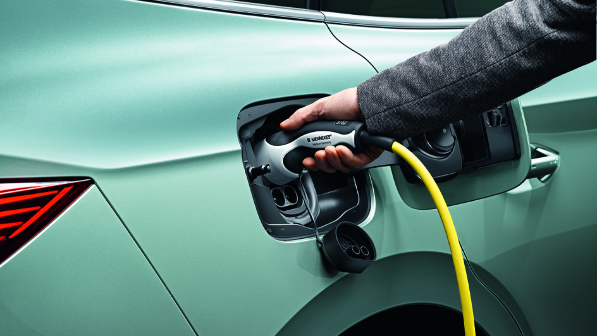 Nieuwe Software Update Voor Koda Enyaq Iv | Van Mossel Automotive Group